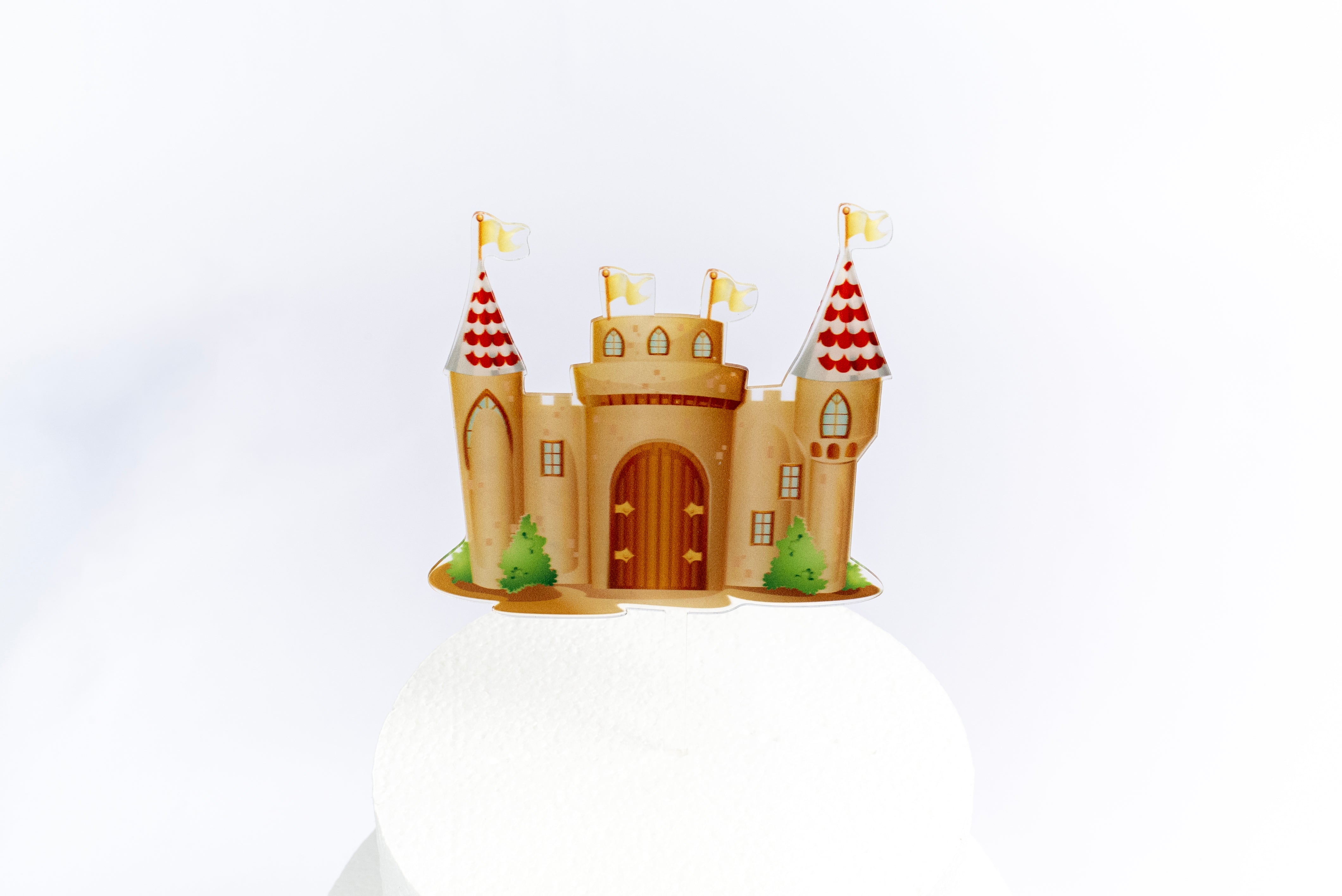 Tudor Castle Acrylic Cake topper – Cakebox.ME