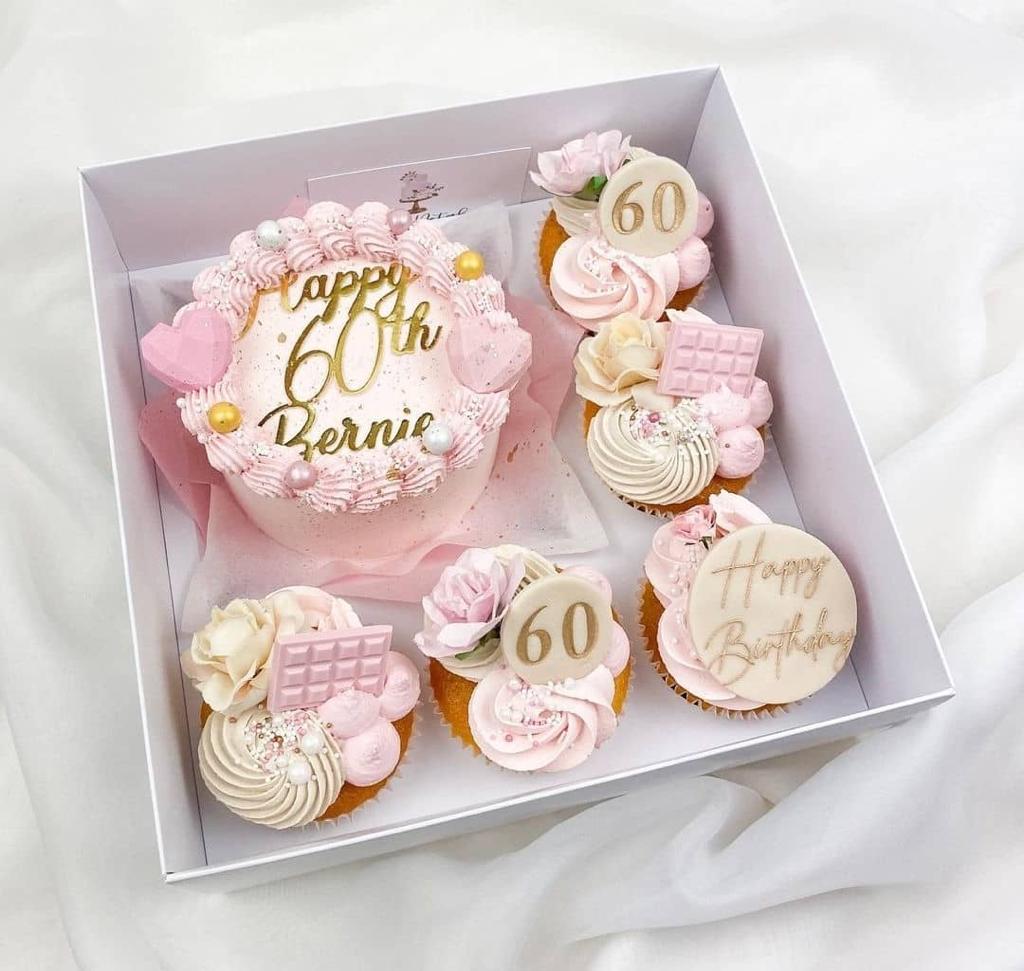 Bento Cake Box with 5 Cupcake Insert – Cakebox.ME